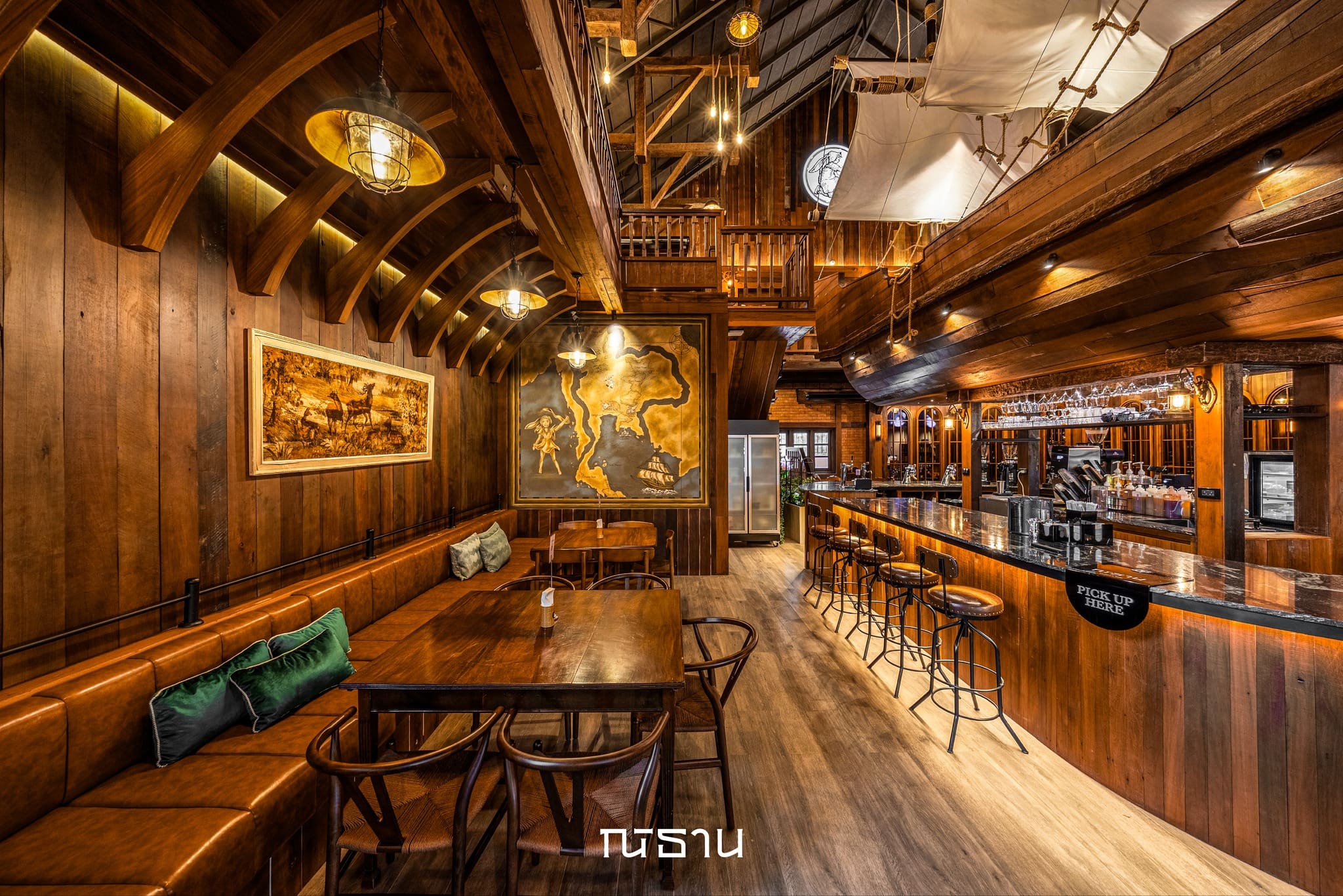 芭達雅新景點 NITAN Coffee's Tale 漁人村分店 海盜船主題咖啡廳｜夢幻歐風小鎮，拍照打卡新天堂！ - 去泰國包車旅遊